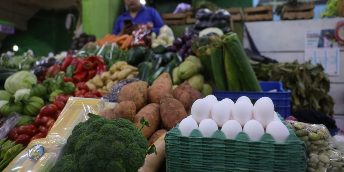 Cómo la canasta básica afectó el IPC en Guatemala en diciembre de 2023